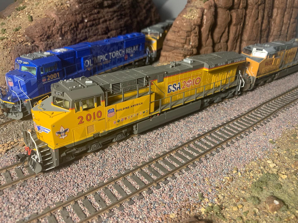 Fusion Scale Graphics: Model Train Decals | Custom Waterslide Decals